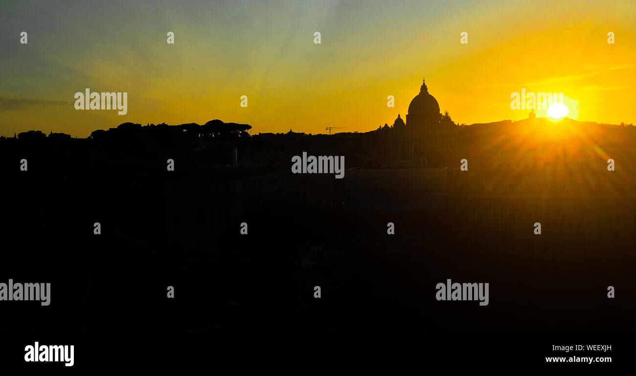 Rome, Italy, Vatican, bridge - Castel Sant'Angelo Stock Photo - Alamy