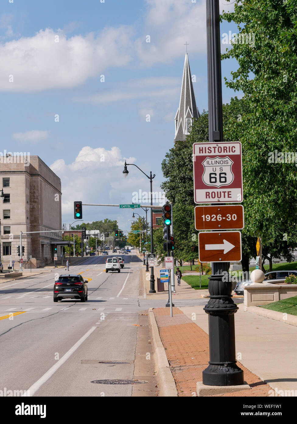 Historic U.S. Route 66 sign. Springfield, Illinois Stock Photo - Alamy