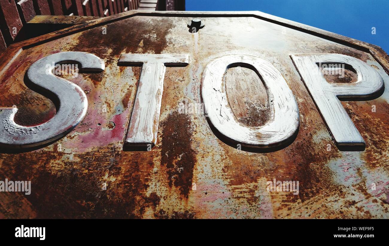 Old stop sign hi-res stock photography and images - Alamy