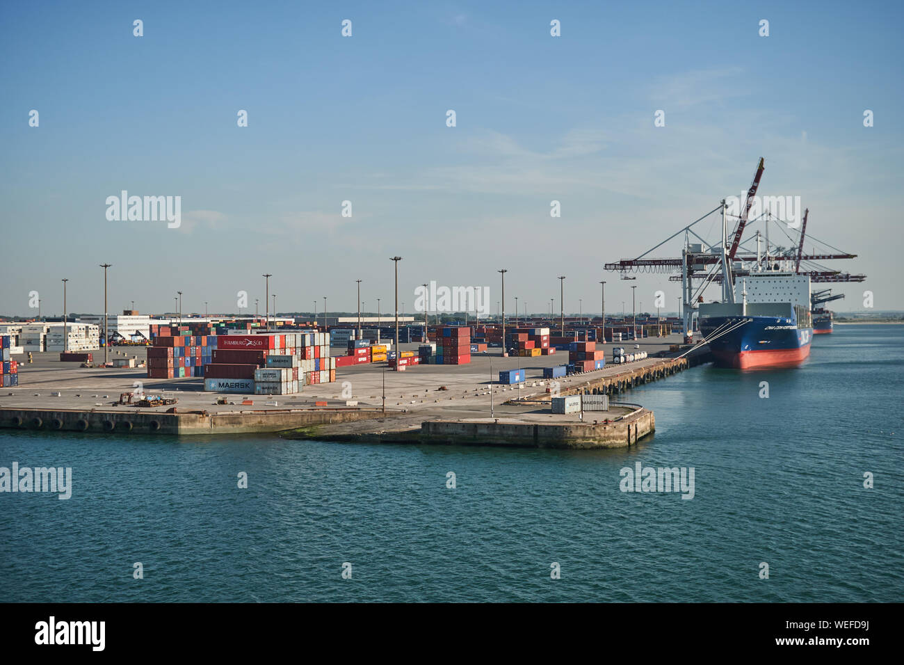 Containers on dockside. Dunkirk. France Stock Photo - Alamy