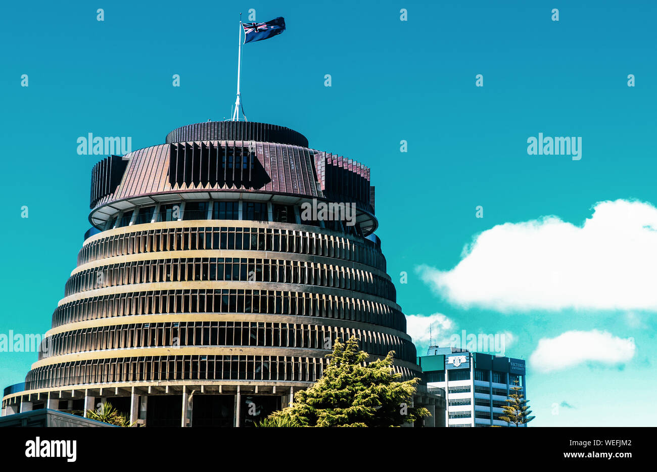 Wellington, New Zealand, beehive, parliament building beautiful ...