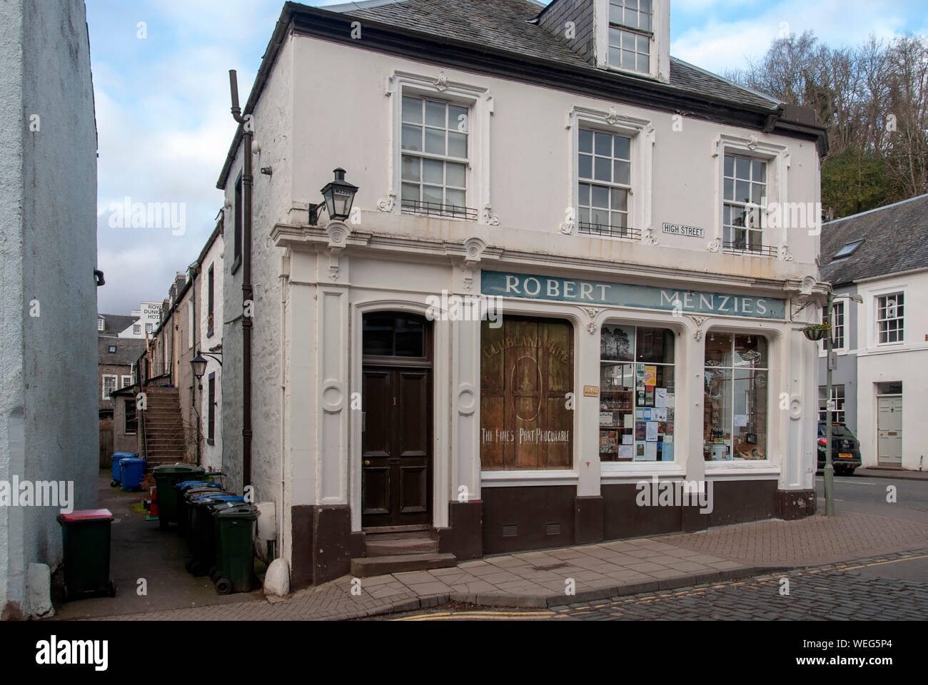 Robert Menzies The Scottish Deli Shop High Street Dunkeld Perthshire ...