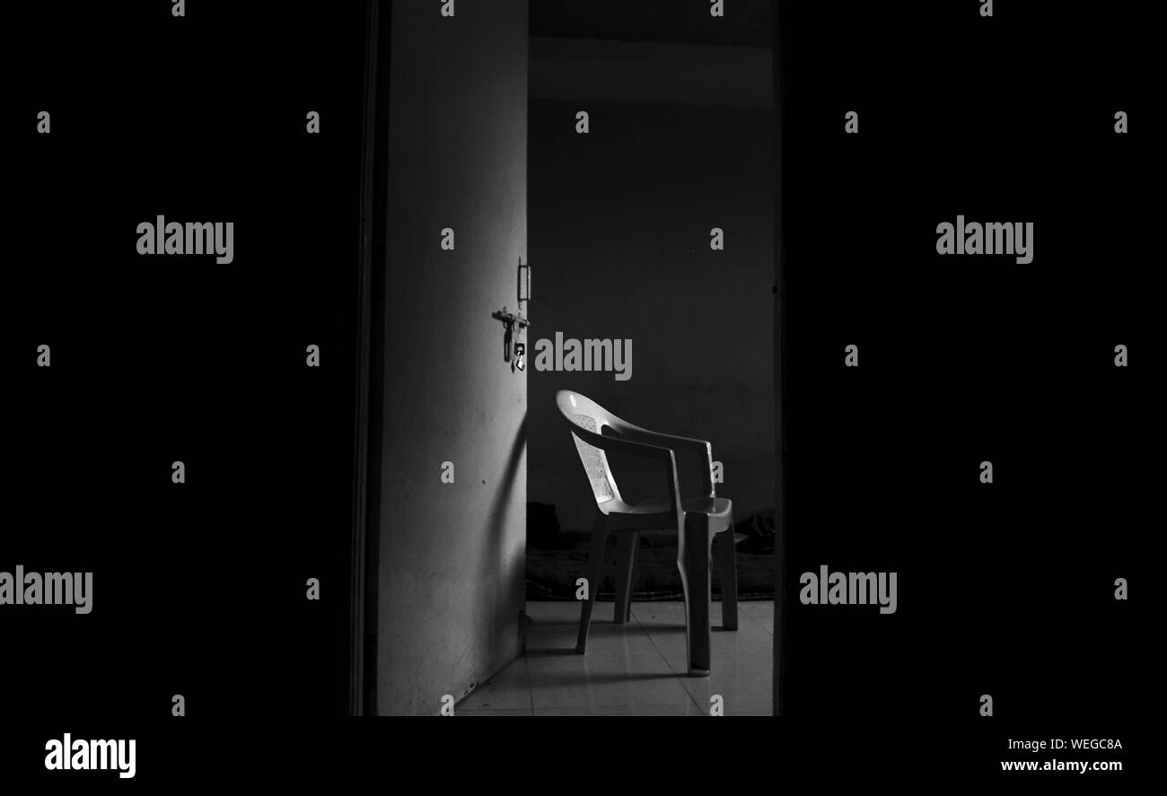 Empty Chair Black and White Stock Photos & Images - Alamy