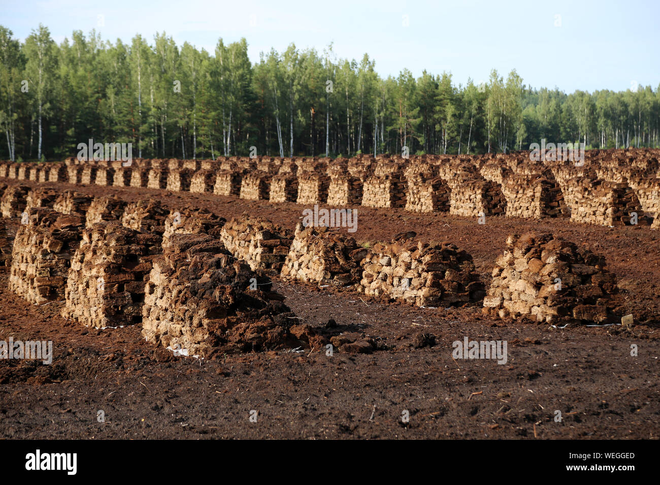 Peat stacks hi-res stock photography and images - Alamy