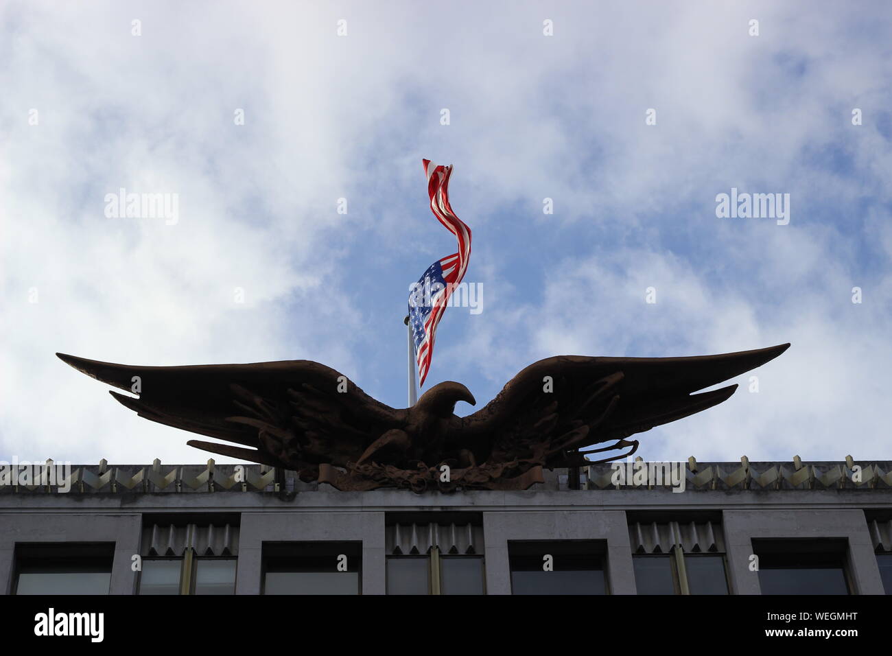 Us embassy with american flag hi-res stock photography and images - Alamy