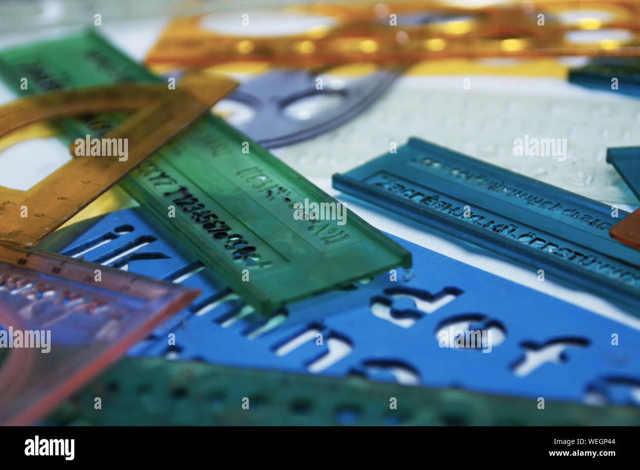 Lettering guide template hi-res stock photography and images - Alamy