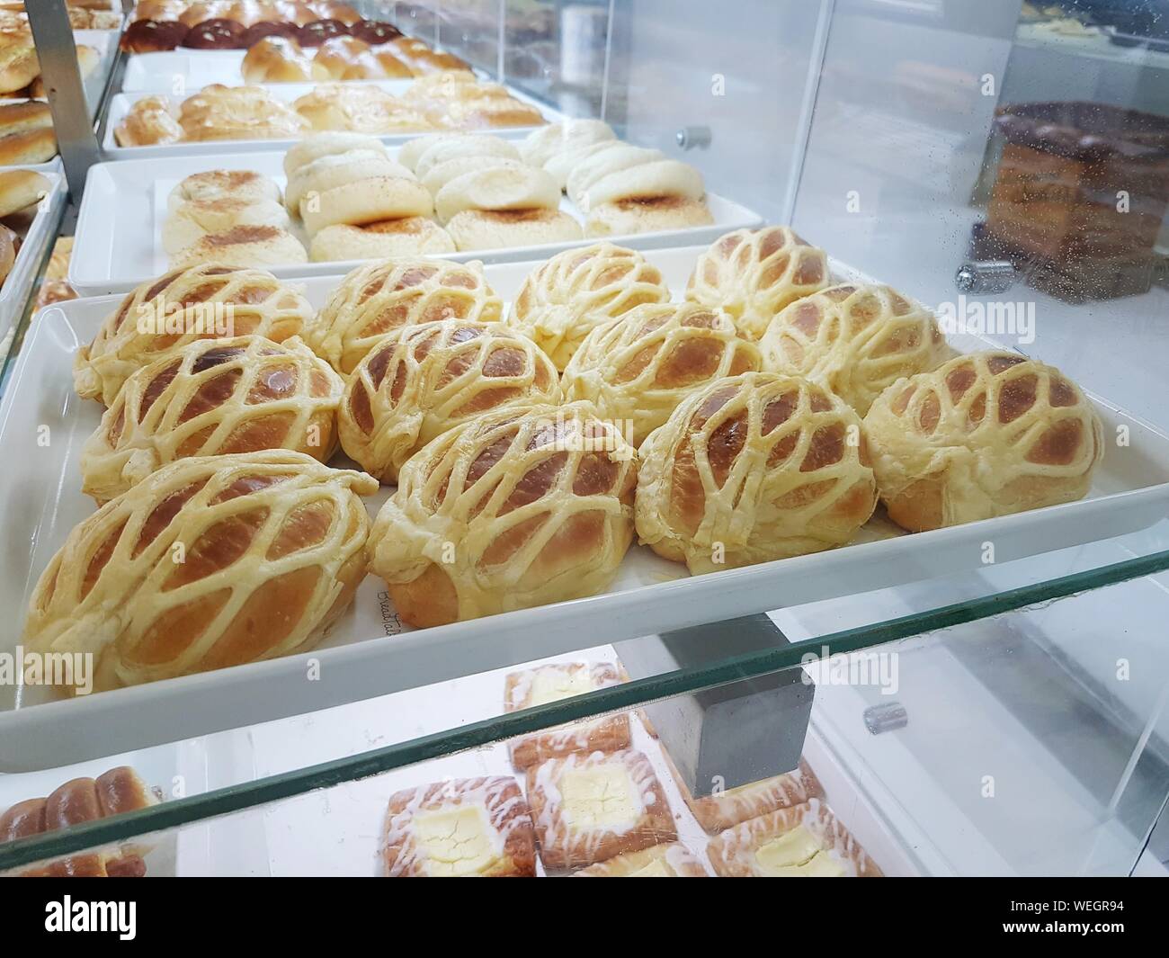 Display cabinet with pastries hi-res stock photography and images - Alamy