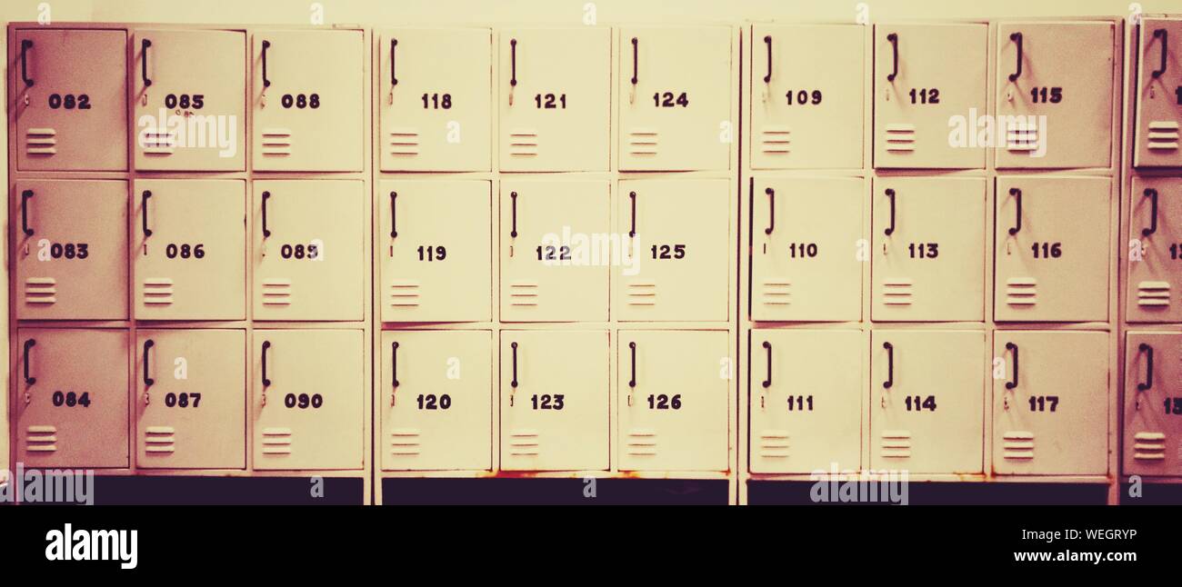 Number lockers hi-res stock photography and images - Alamy