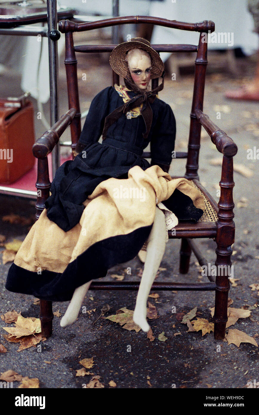 Market chair hi-res stock photography and images - Alamy