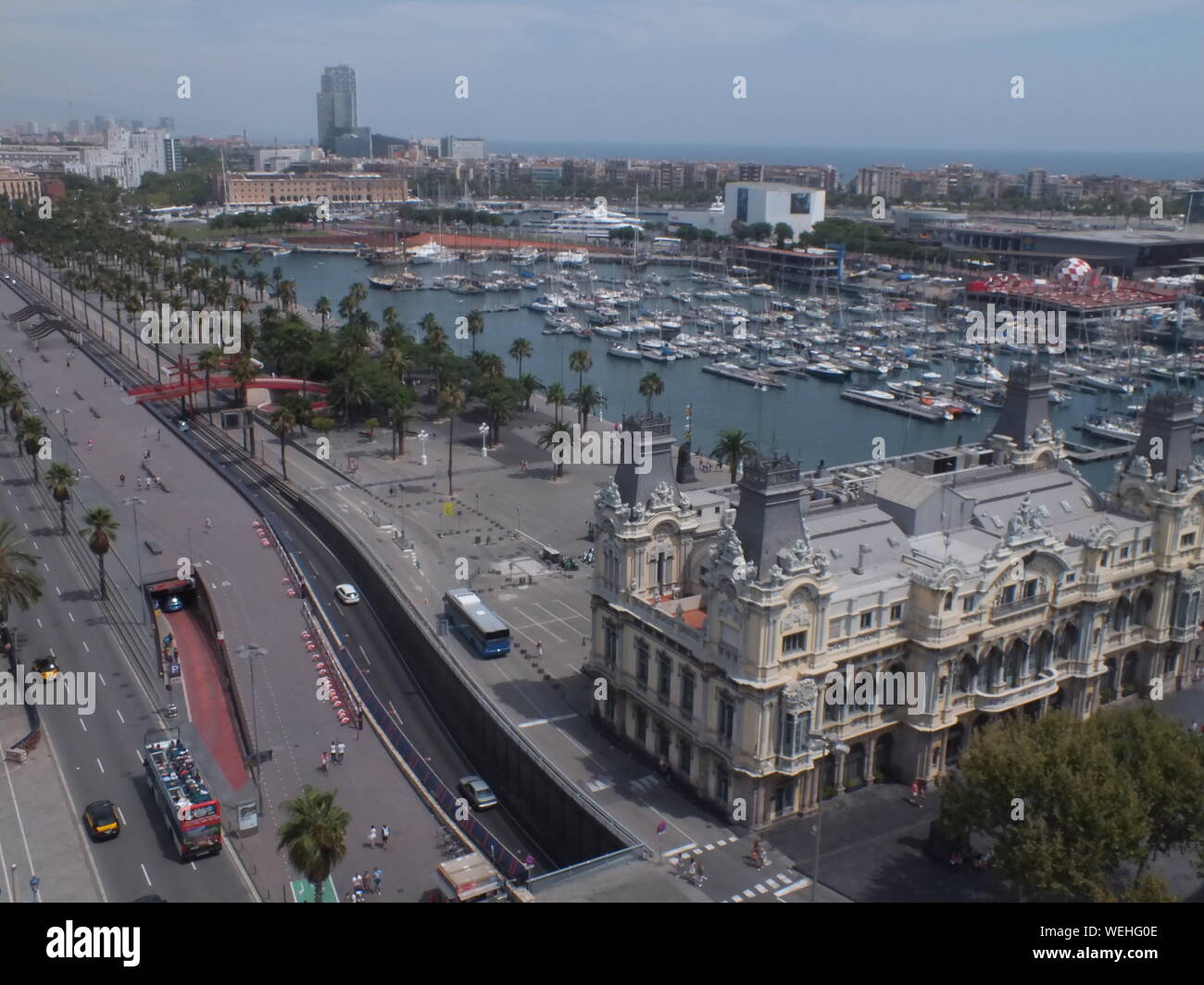 Famous harbor building hi-res stock photography and images - Alamy