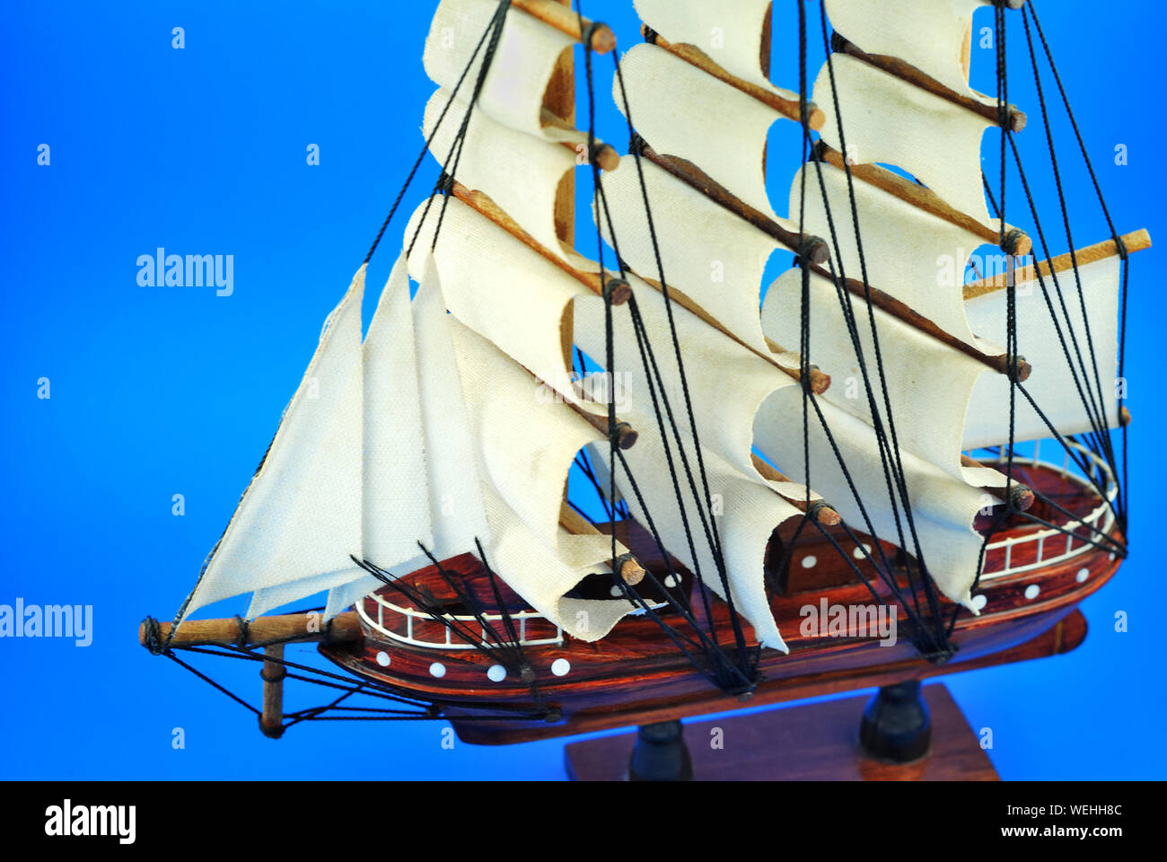 Ship model craft hi-res stock photography and images - Alamy