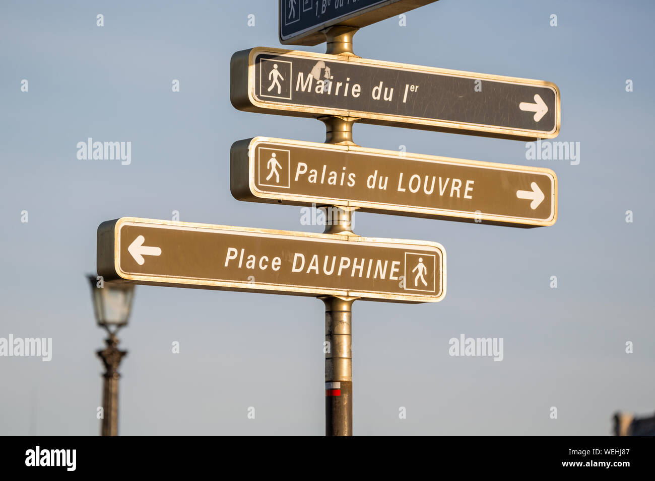 Street signs on Pont Neuf in Paris, France Stock Photo - Alamy