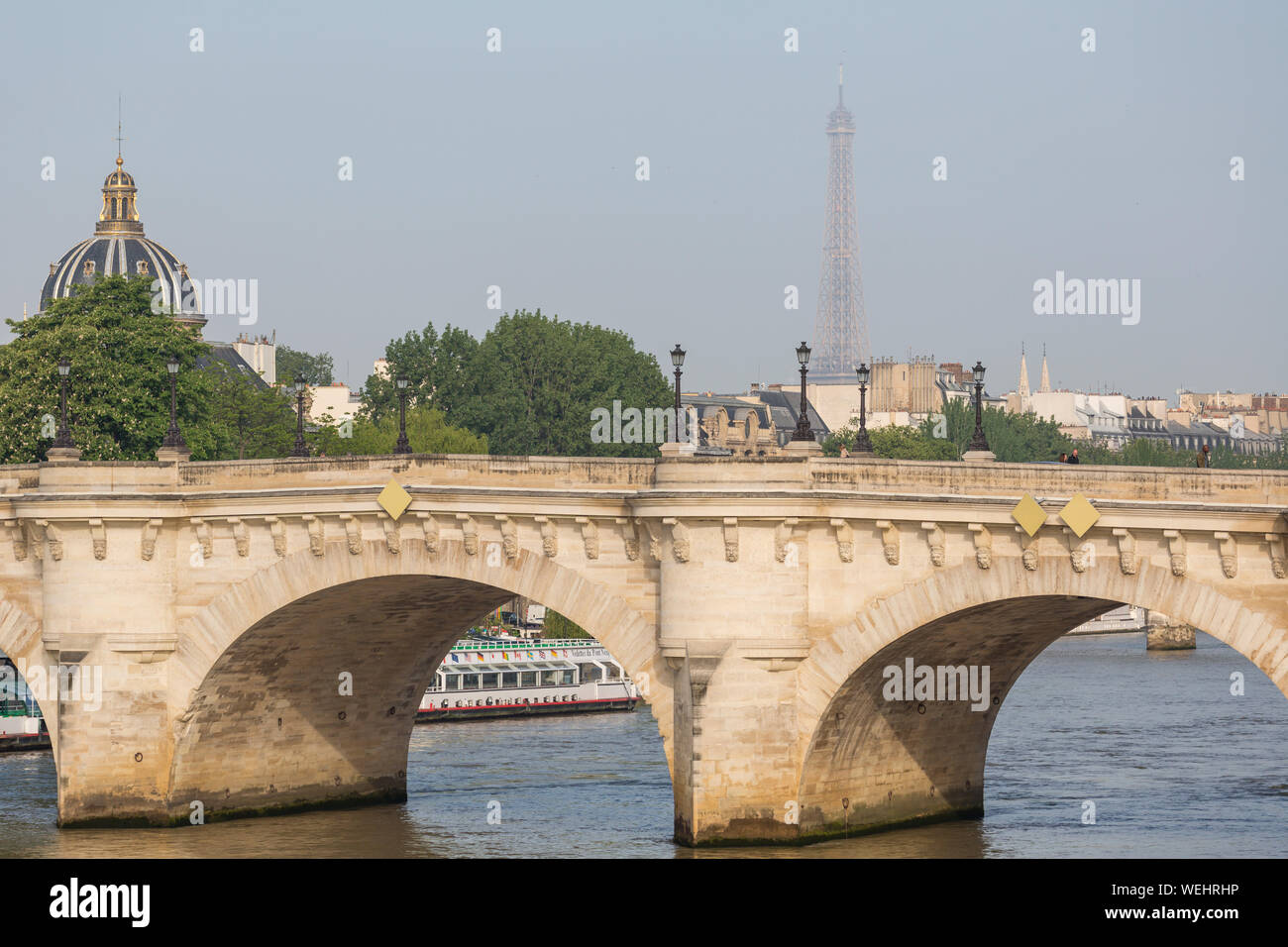 Seine, Pont Neuf and the Eiffel Tower, Paris, France Stock Photo - Alamy