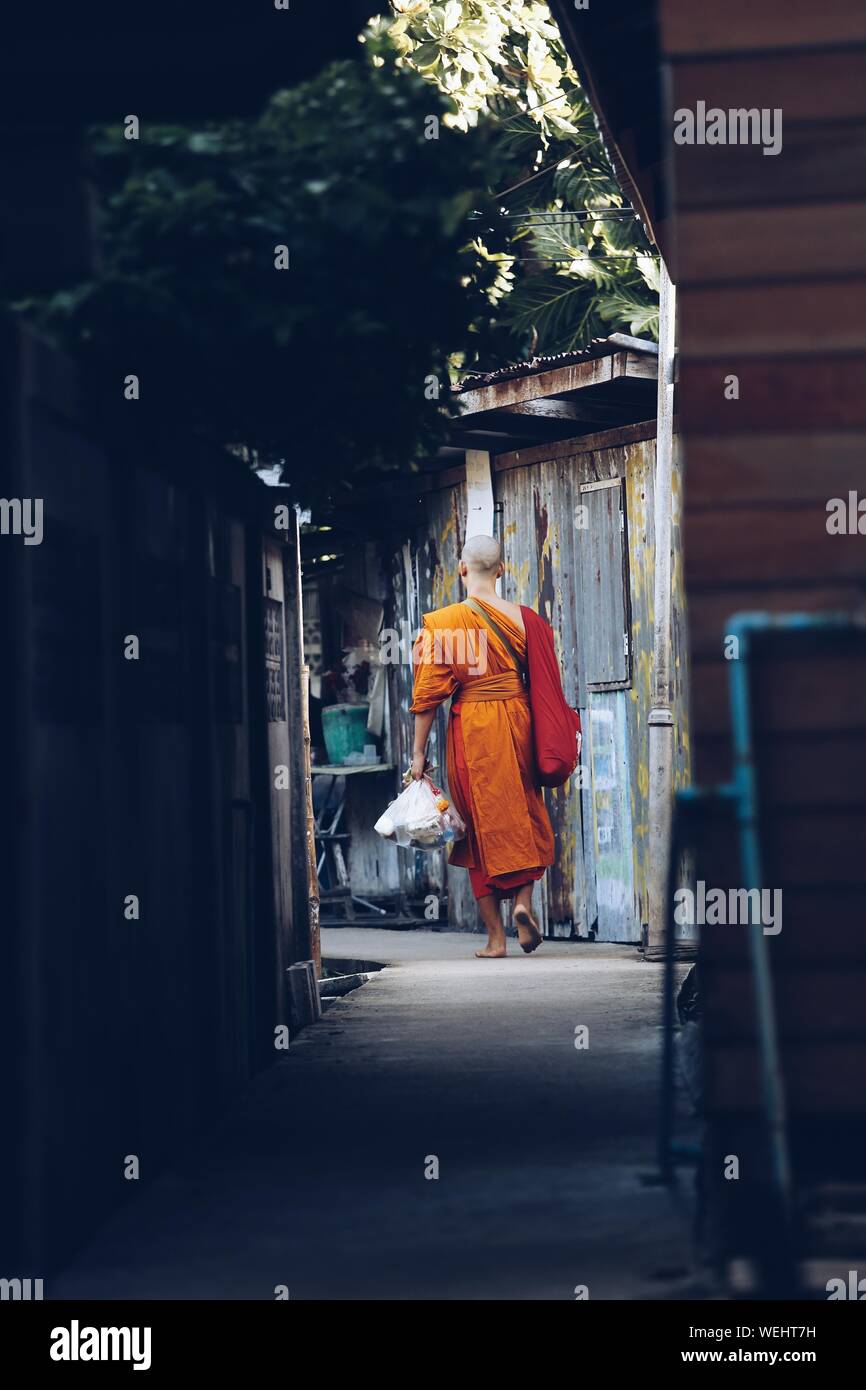 Monk barefoot hi-res stock photography and images - Alamy