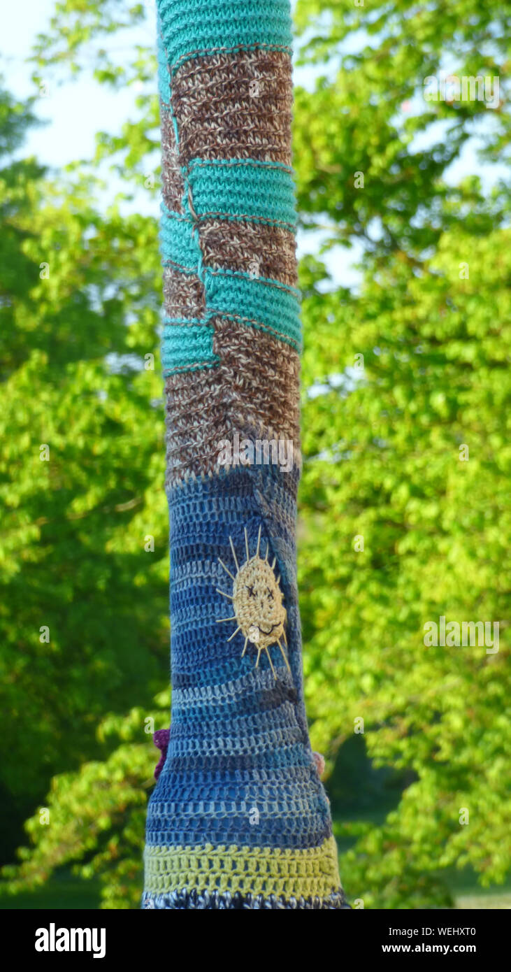 Wool tree hi-res stock photography and images - Alamy