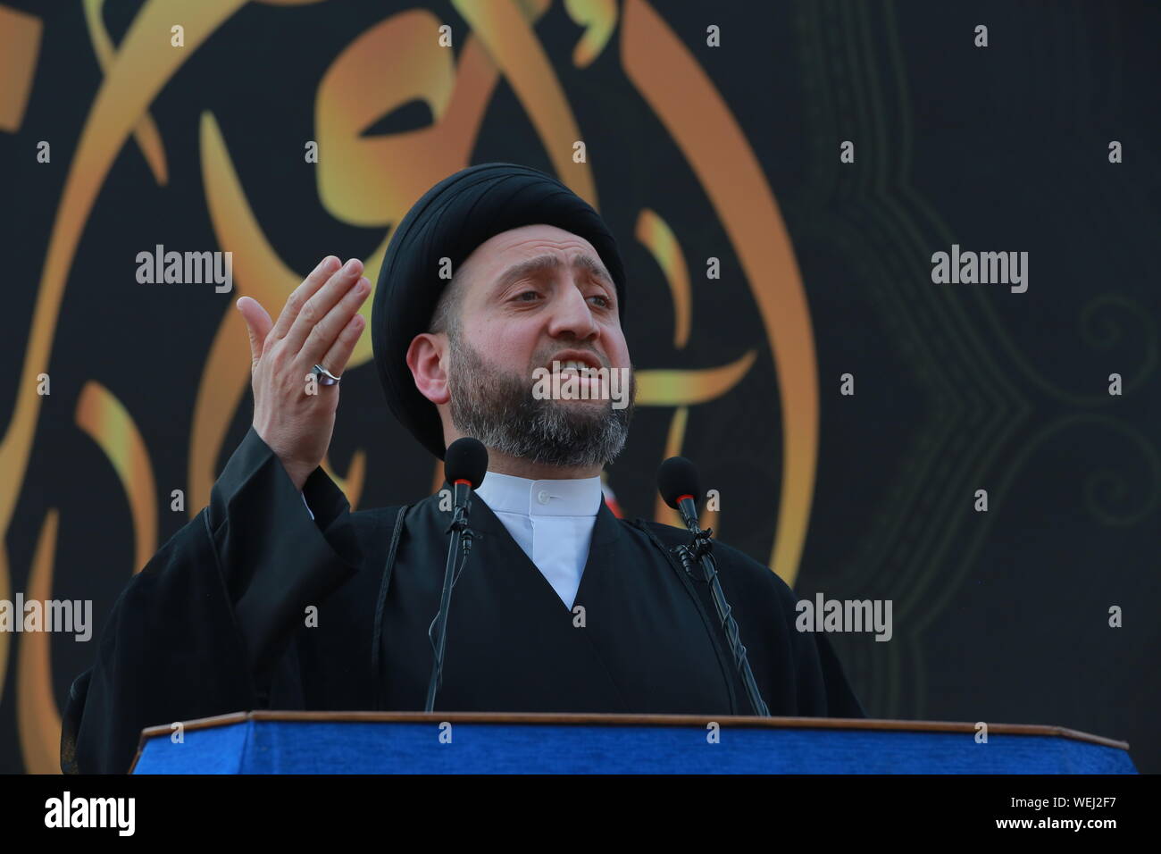 Baghdad, Iraq. 30th Aug, 2019. Iraqi Shiite Muslim cleric and leader of ...
