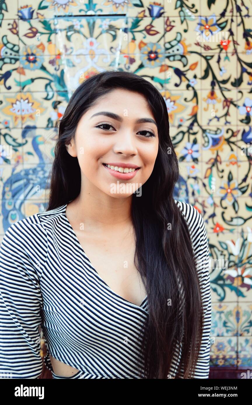 Woman Tile High Resolution Stock Photography and Images - Alamy