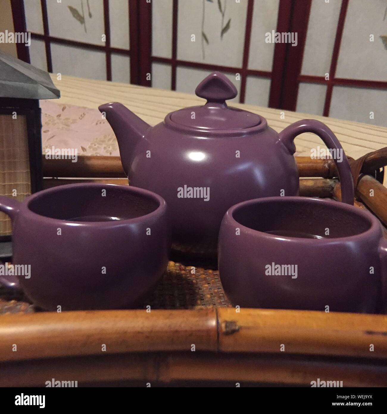 Purple cups hi-res stock photography and images - Alamy