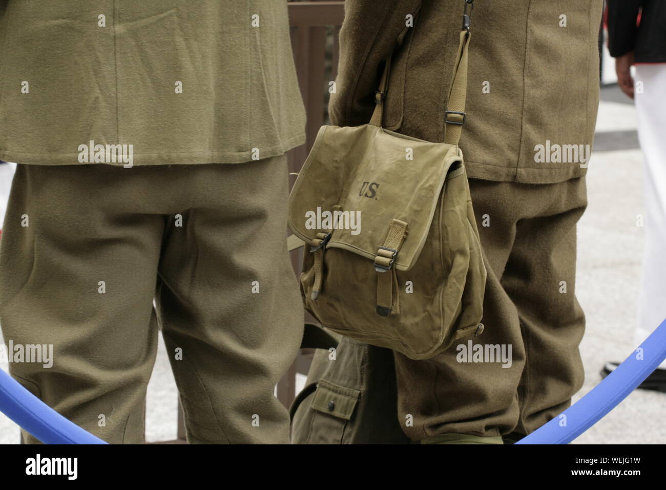 Bag people hi-res stock photography and images - Alamy