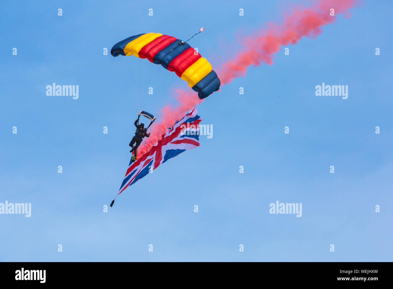 Bournemouth, UK. 30th August 2019. Tigers Freefall Parachute Display ...
