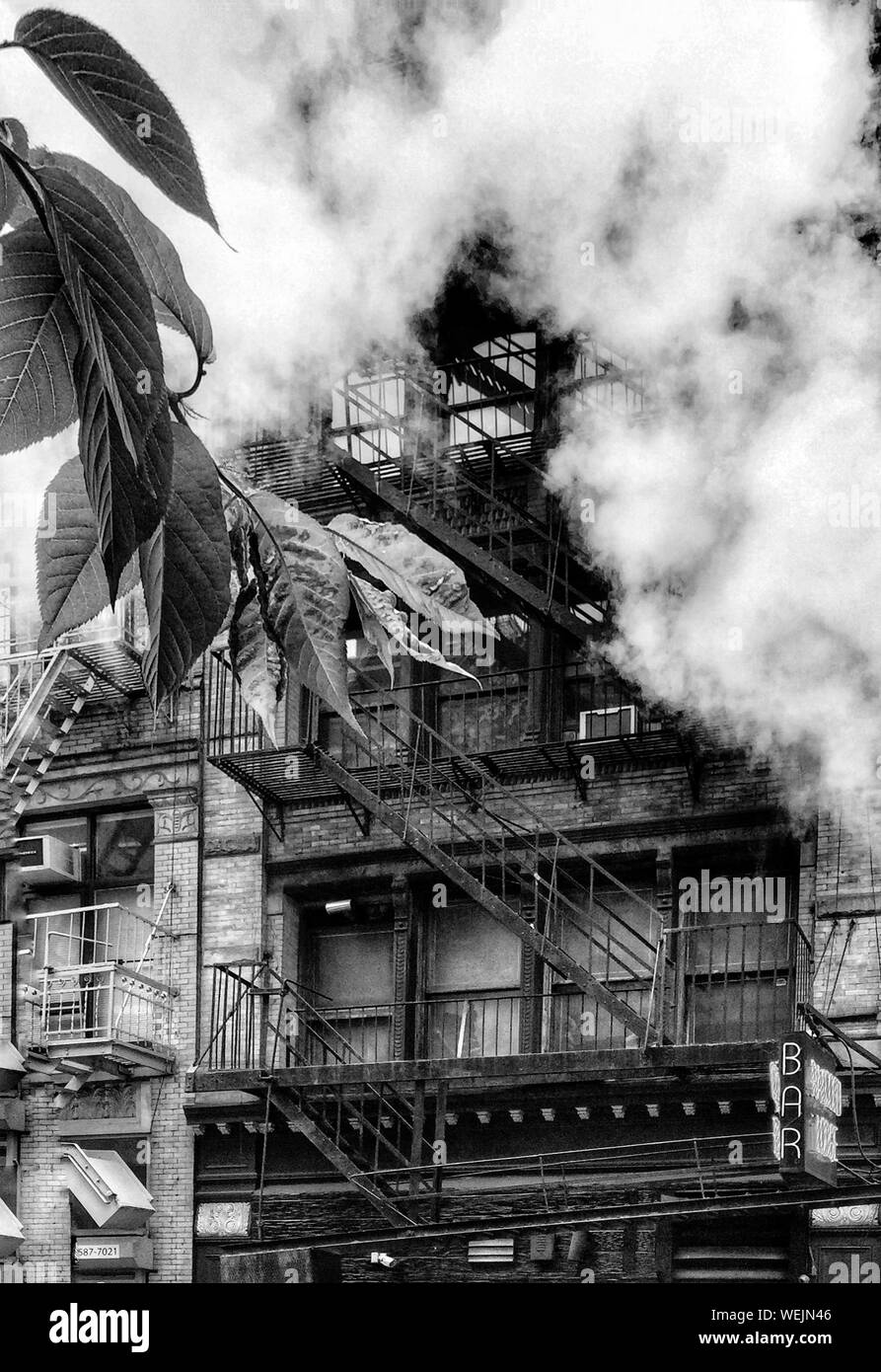 Escape smoke hi-res stock photography and images - Alamy