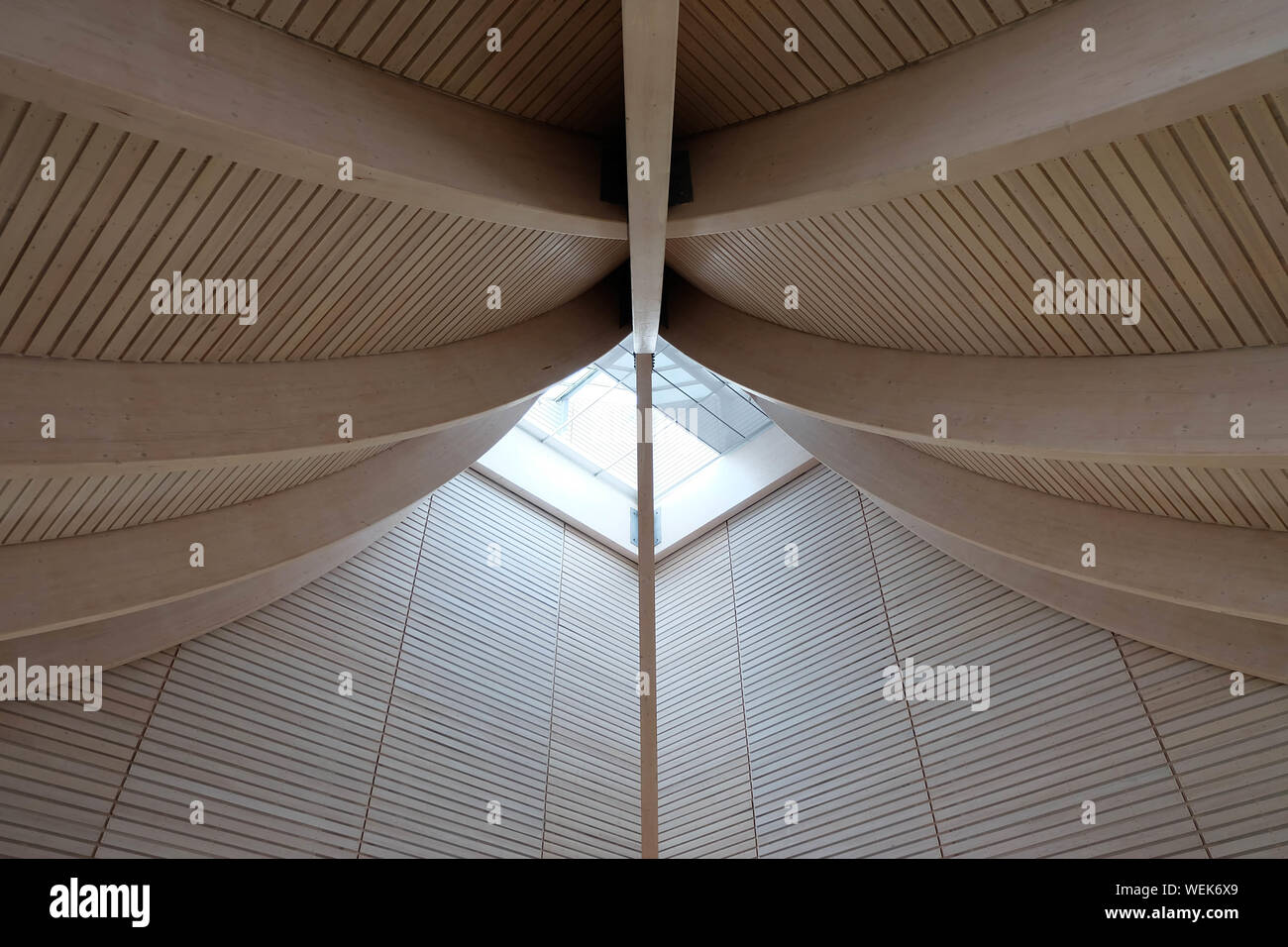 Modern and features hi-res stock photography and images - Alamy