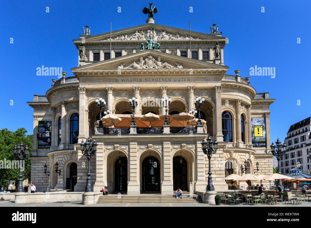 People walking at Alte Oper, the old opera house and Opernplatz, opera ...