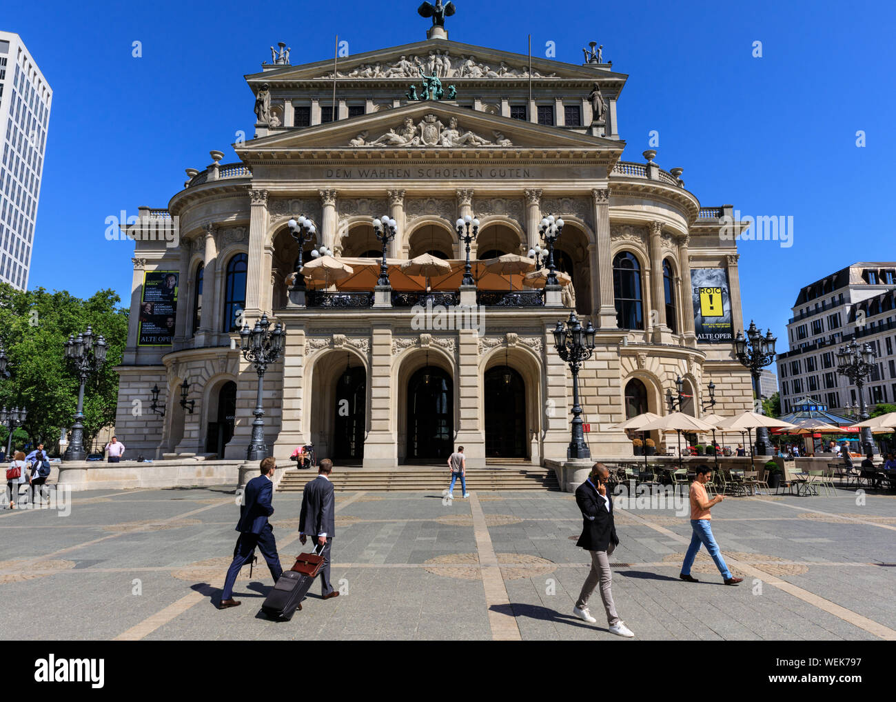 People walking at Alte Oper, the old opera house and Opernplatz, opera ...