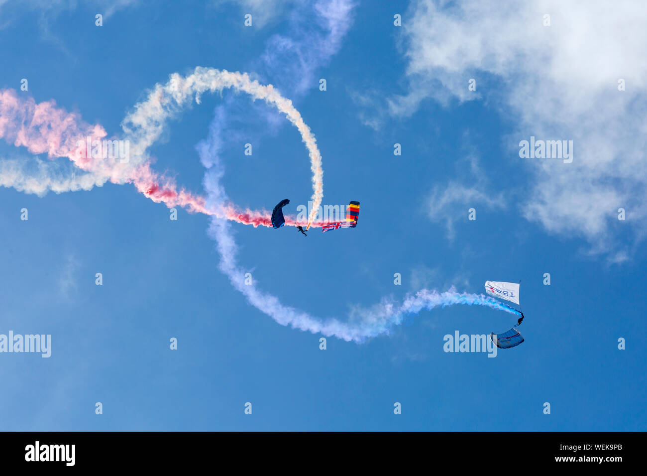 Bournemouth, UK. 30th August 2019. Tigers Freefall Parachute Display ...