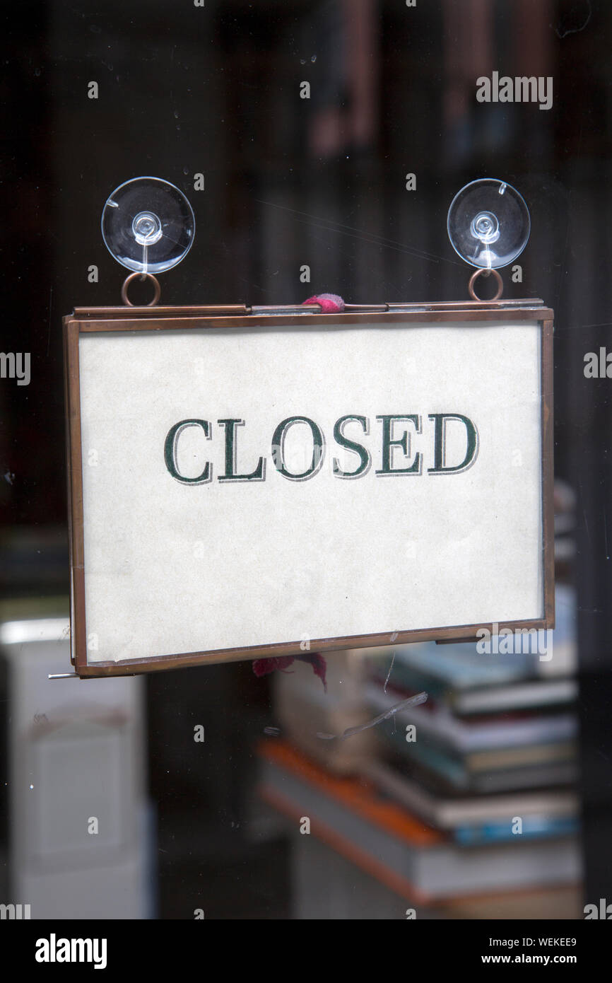 Closed Sign Shop at Door Stock Photo - Alamy