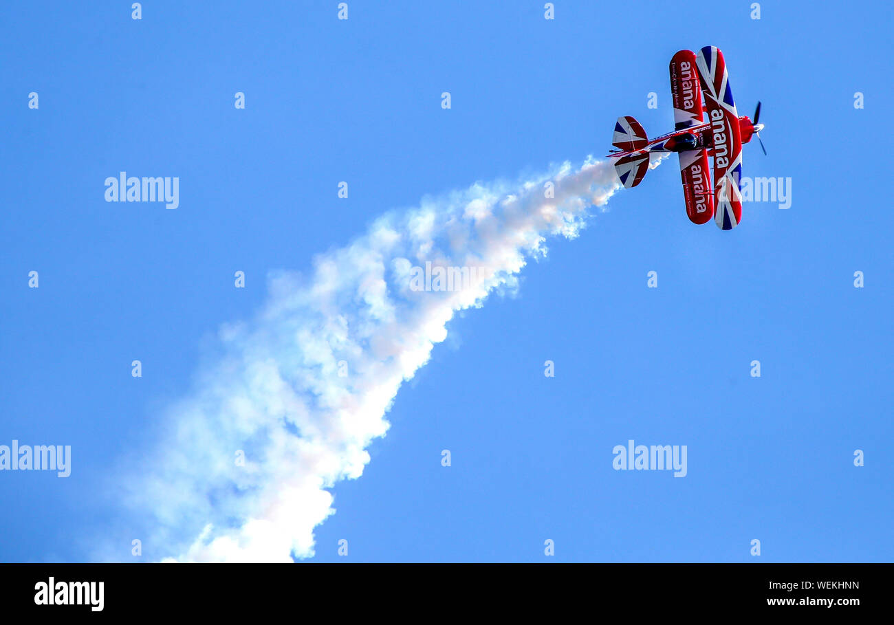 Muscle pitts hi-res stock photography and images - Alamy