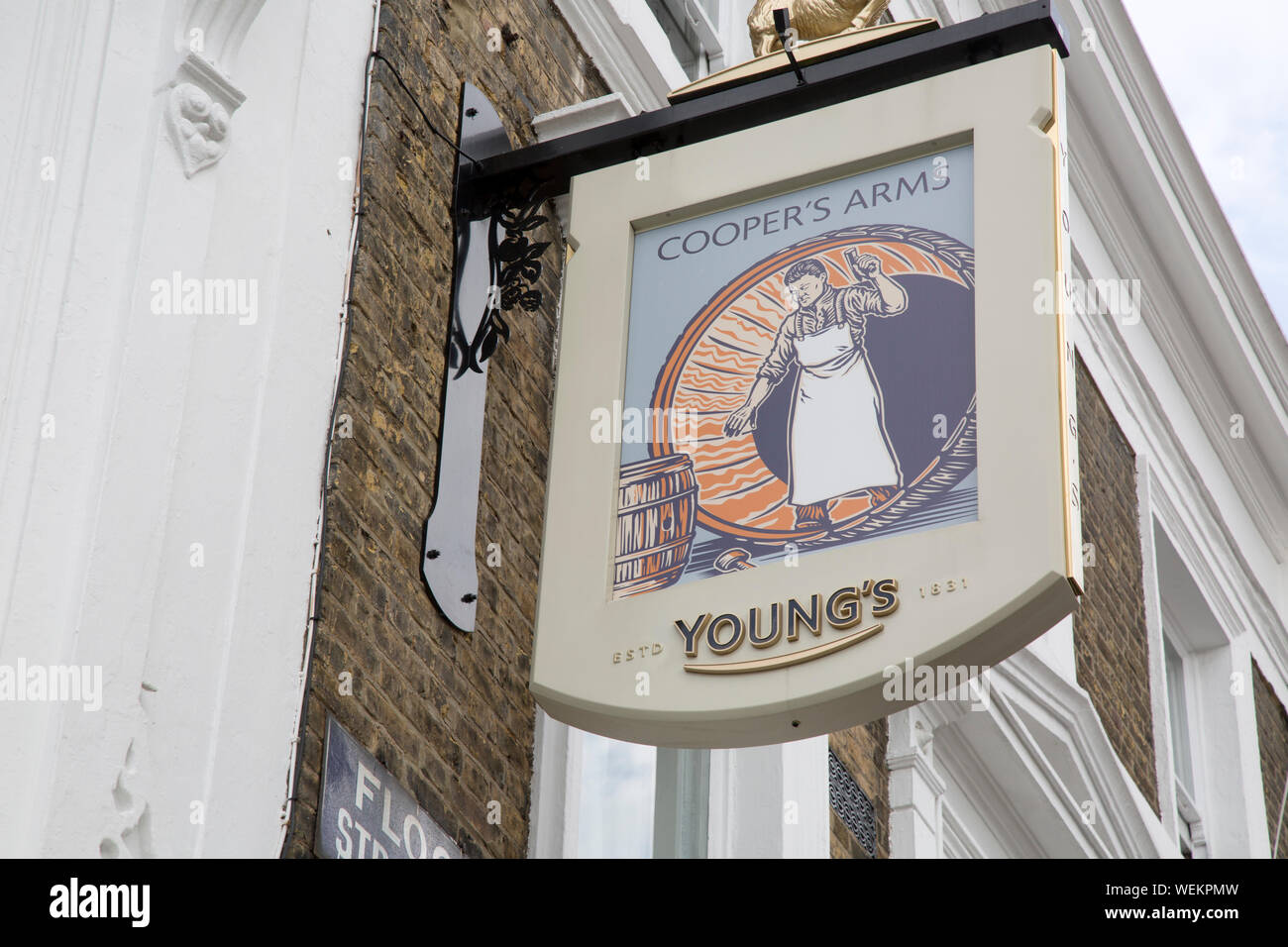 Coopers Arms Pub Sign, Chelsea; London; England; UK Stock Photo - Alamy