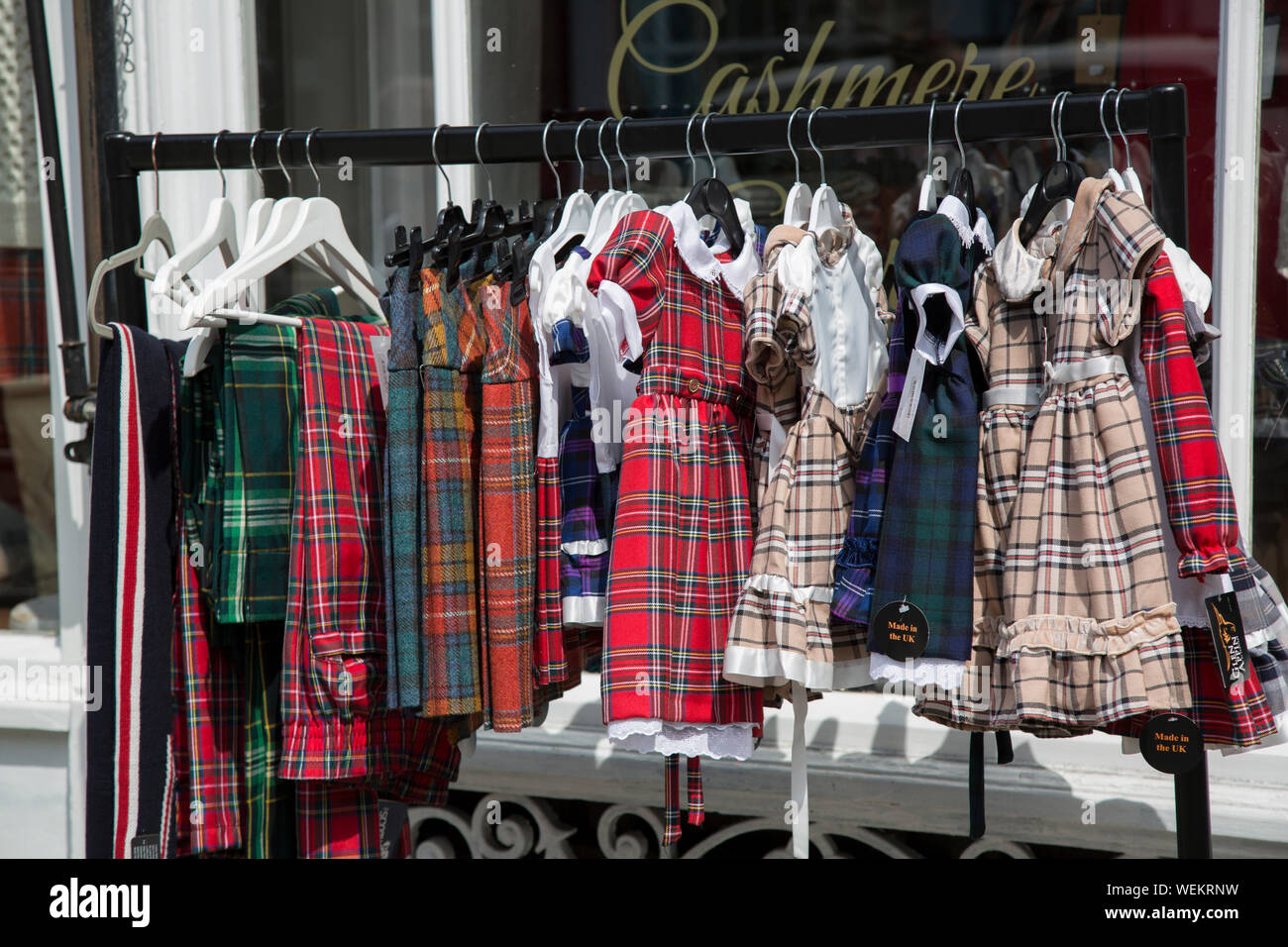 Cashmere shop hi-res stock photography and images - Alamy