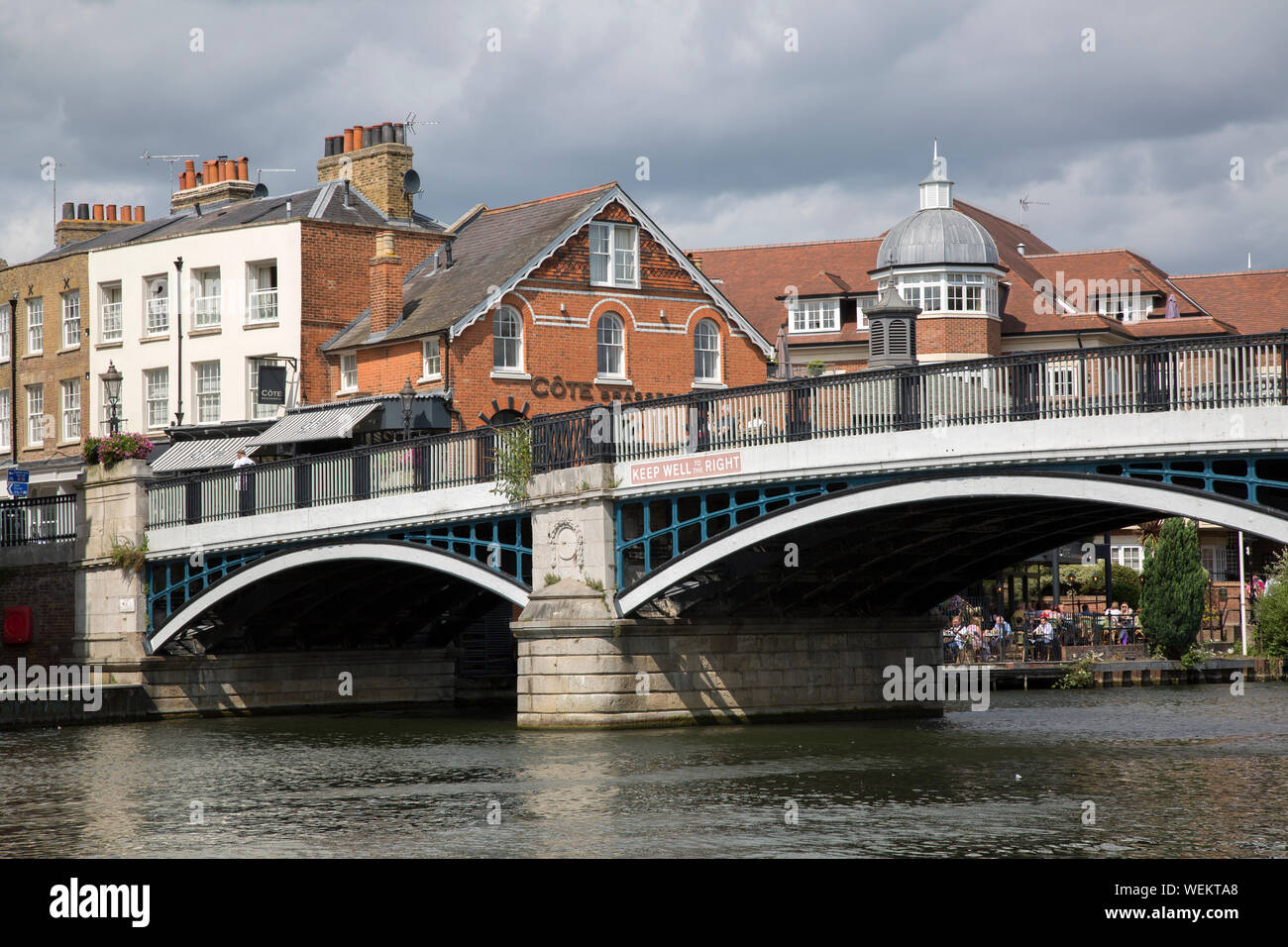 Eton bridge hi-res stock photography and images - Alamy