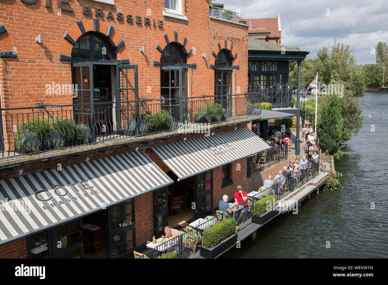 Cote Brasserie Restaurant, Windsor; London; England; UK Stock Photo - Alamy