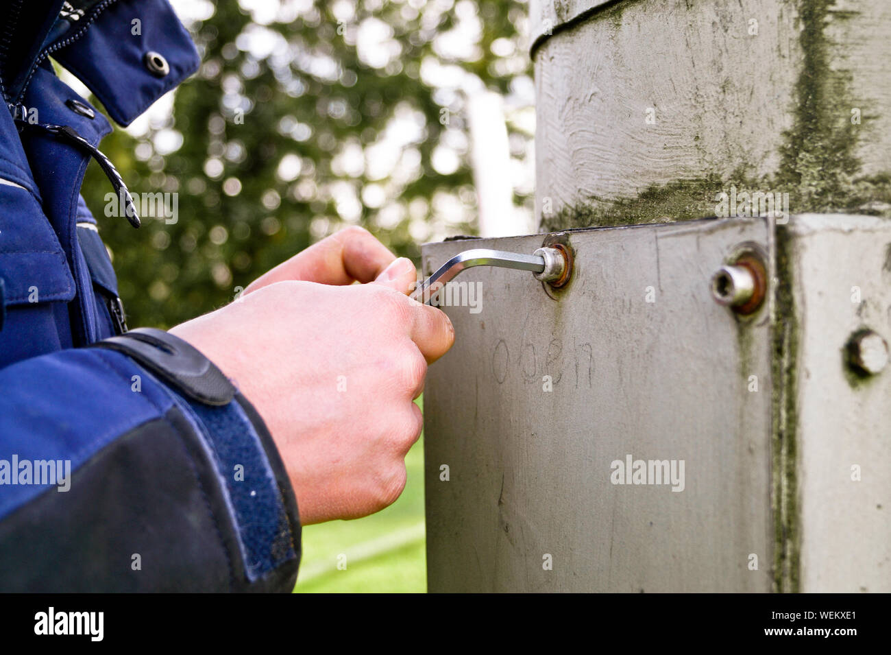 Person working on electrical box hi-res stock photography and images ...