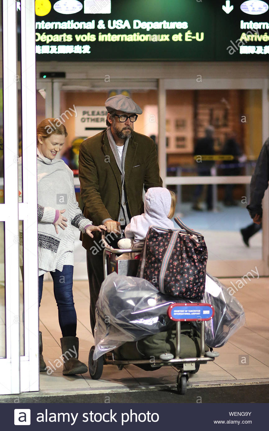Mireille Enos And Alan Ruck Stock Photos & Mireille Enos And Alan Ruck ...