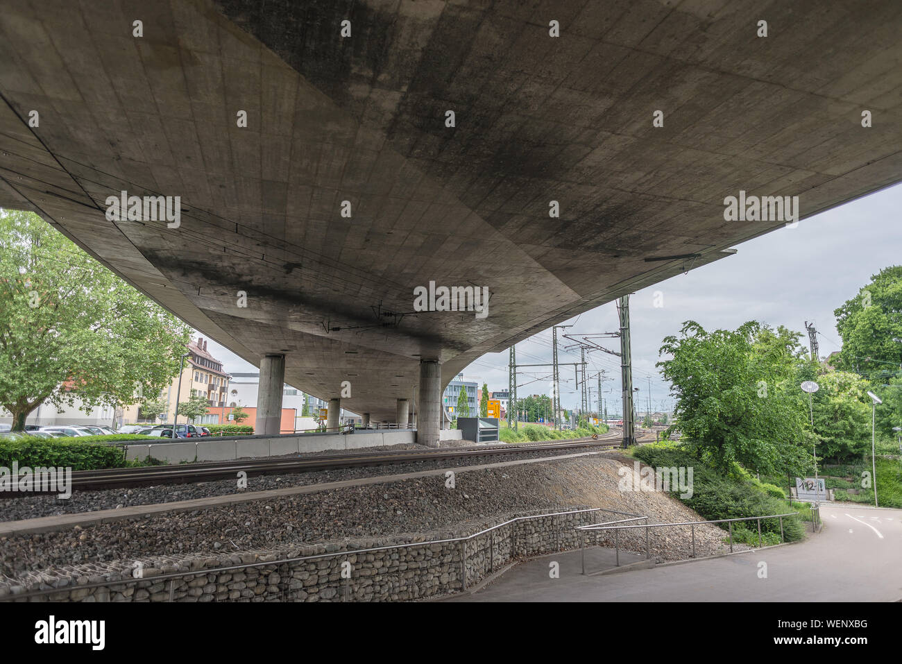 Road railroad bridge hi-res stock photography and images - Alamy