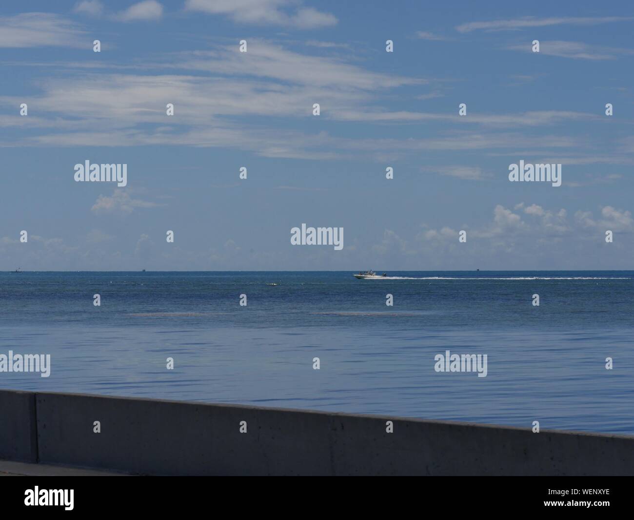 Scenic view of the ocean along S Roosevelt Boulevard, Key West, Florida ...