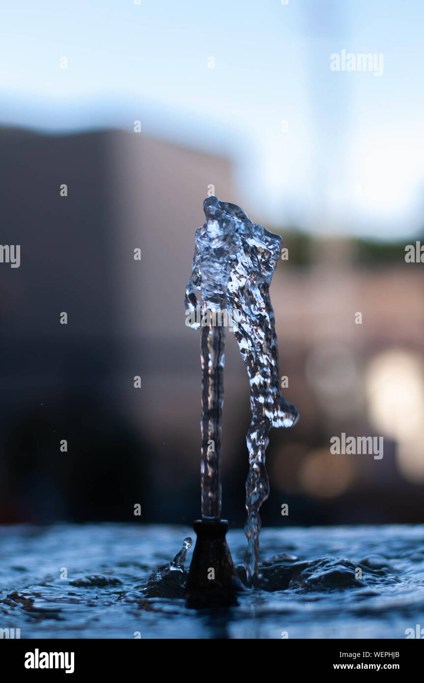 small outdoor fountain top view Stock Photo - Alamy