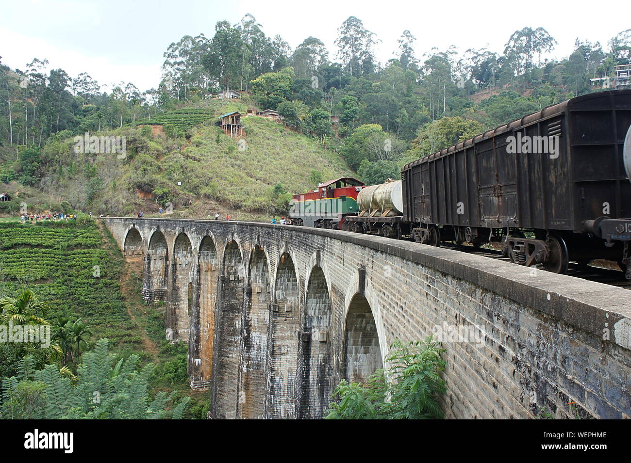 Badulla train hi-res stock photography and images - Alamy