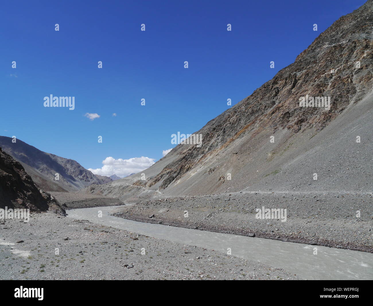 Spiti spiti valley hi-res stock photography and images - Alamy