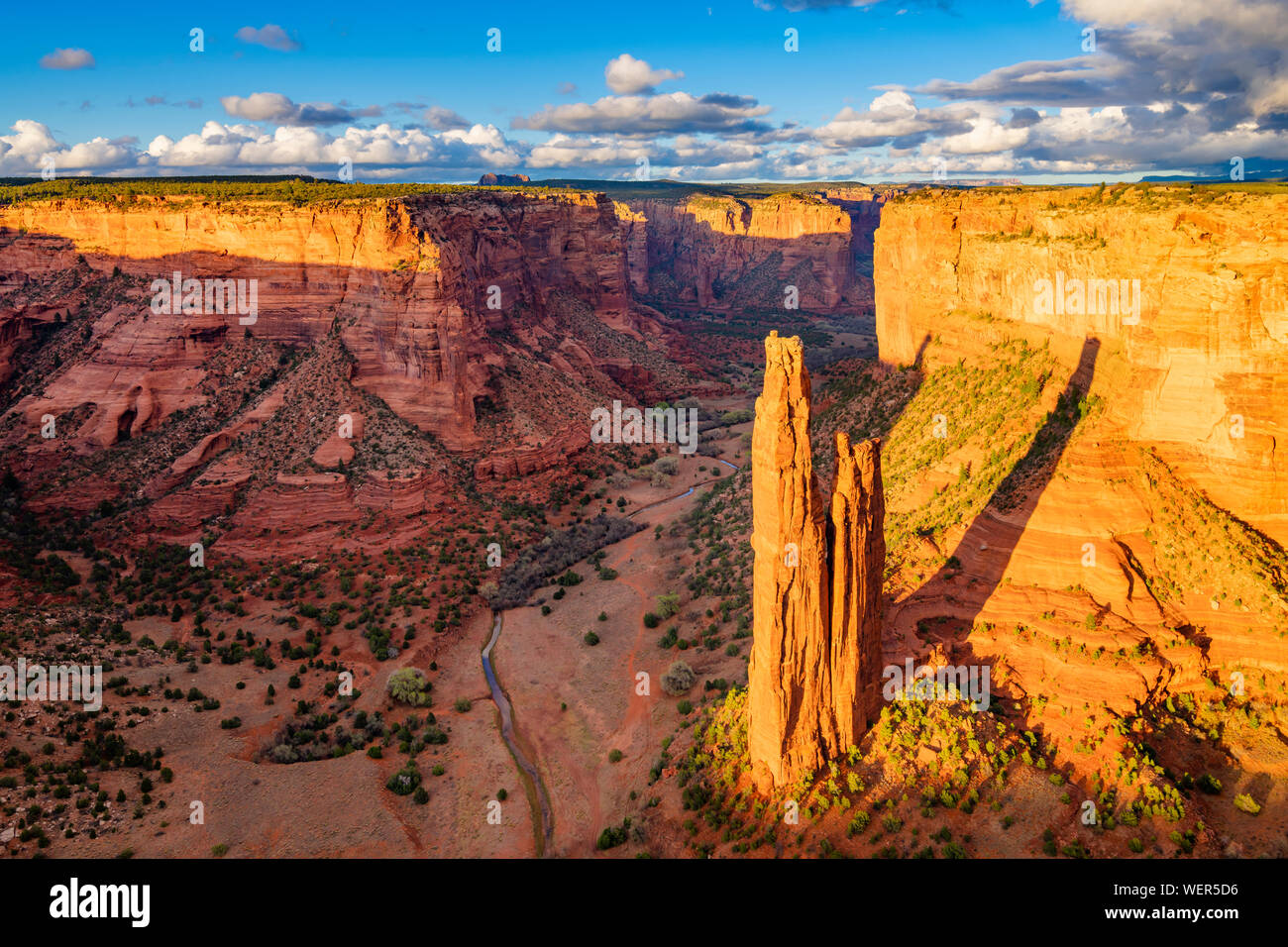 Spider rocks canyon de chelly hi-res stock photography and images - Alamy