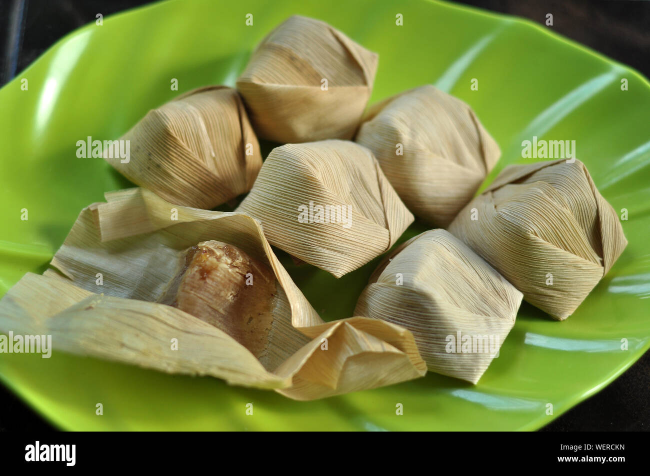 Indonesian plate hi-res stock photography and images - Alamy