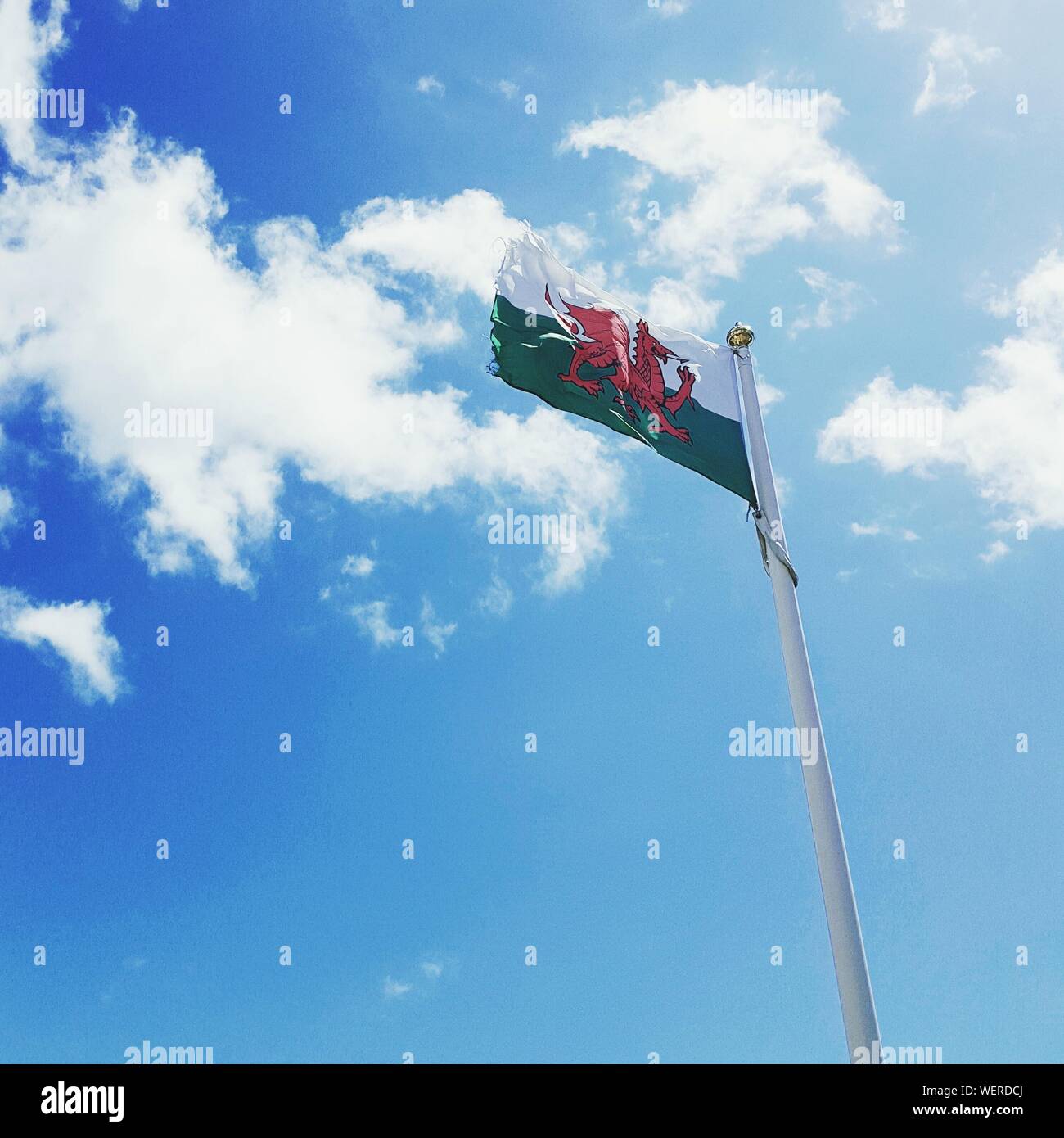 Welsh patriotism hi-res stock photography and images - Alamy