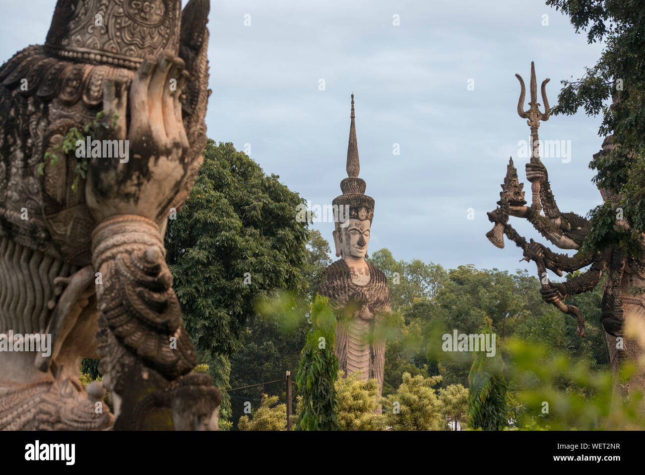 Ancient idol hi-res stock photography and images - Alamy