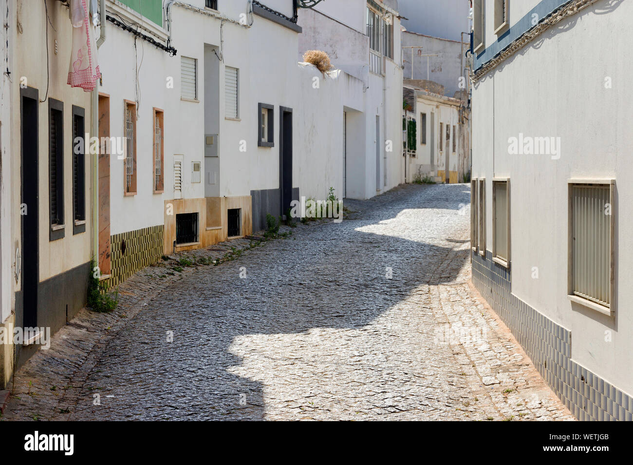 Narrow structures hi-res stock photography and images - Alamy