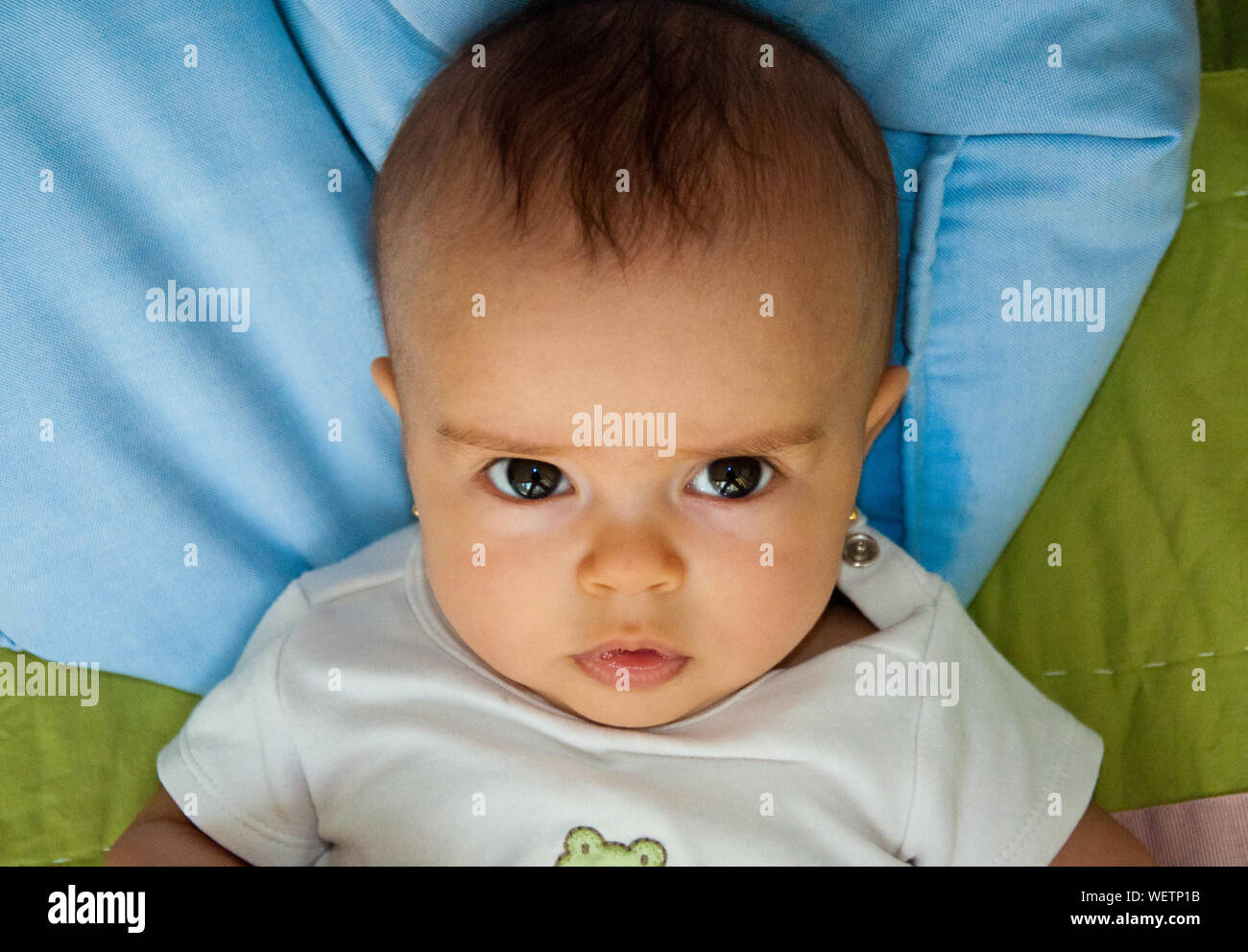 Baby snap hi-res stock photography and images - Alamy