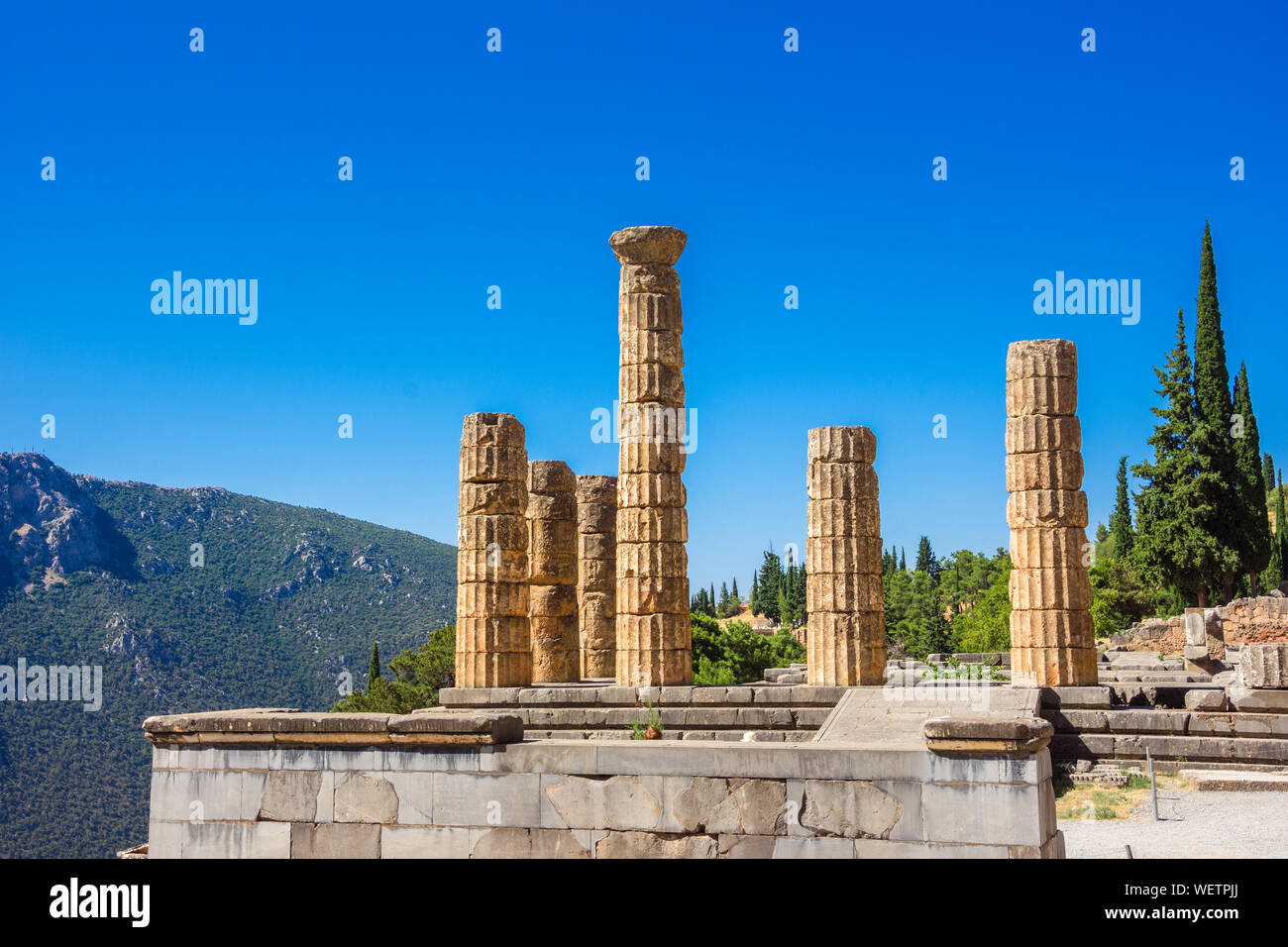 Doric temple of pythian apollo hi-res stock photography and images - Alamy