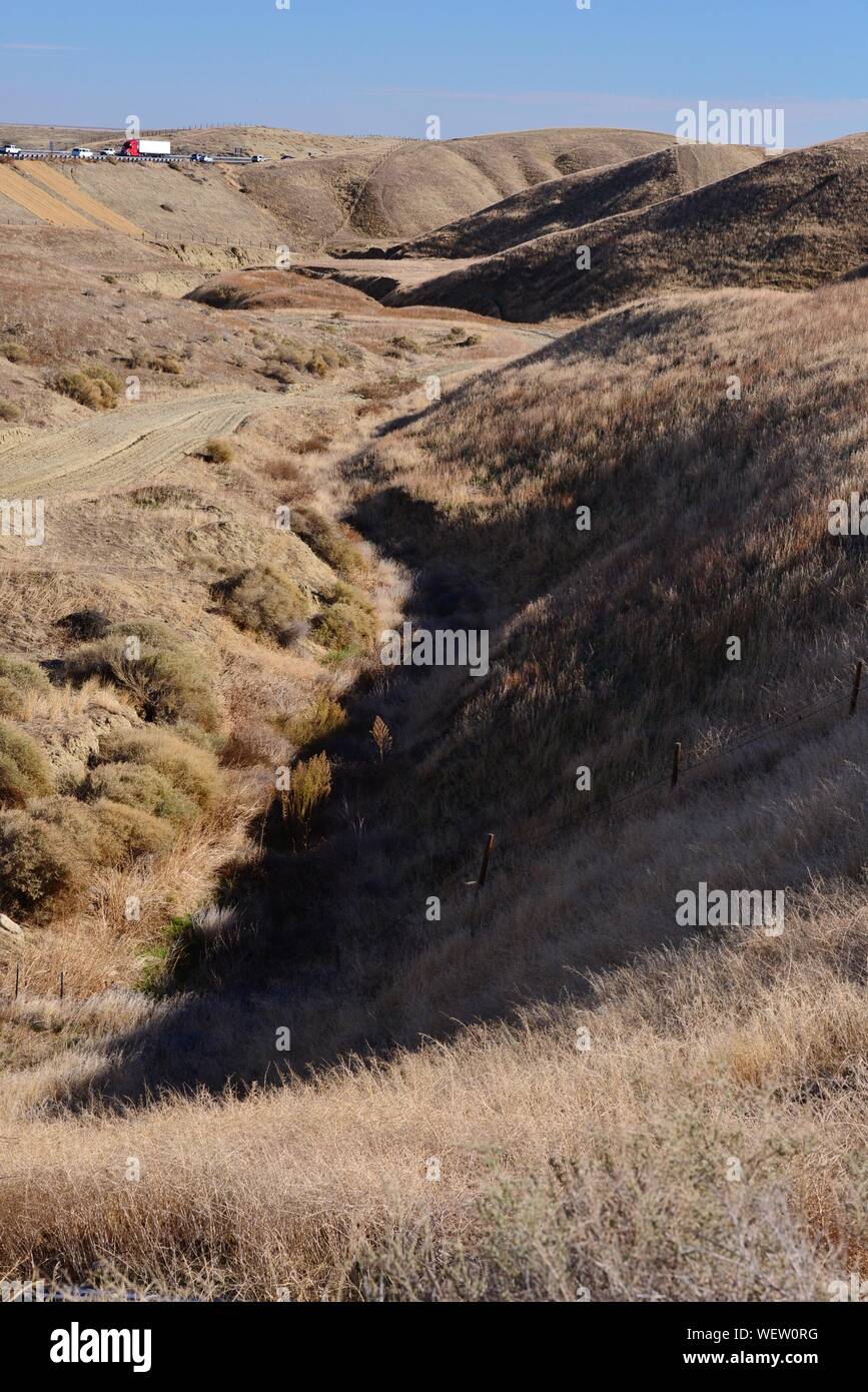 Grass hill shadow hi-res stock photography and images - Alamy